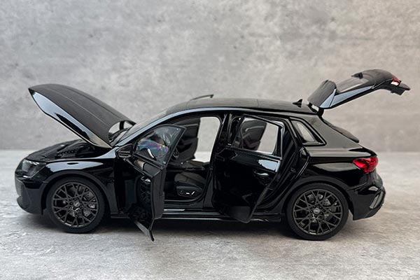 2025 Audi RS3 Sportback Diecast Model 1:18 Scale Black [SD04H173]