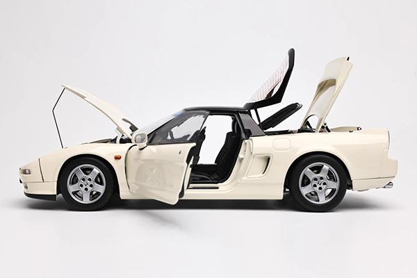 Honda NSX (NA1) Diecast Car Model 1:18 Scale [SD04H450]