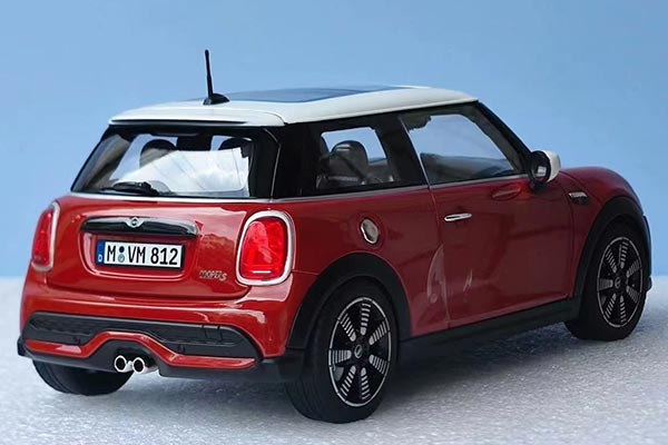 Mini Cooper S 3-Door Hatchback F56 Diecast Car Model 1:18 Scale [SD05H043]