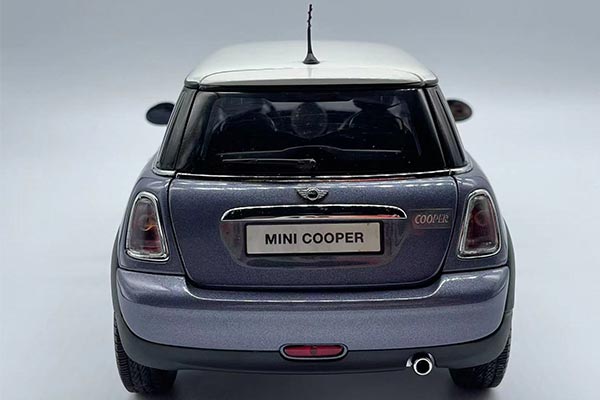 Mini Cooper Hatchback R56 Diecast Car Model 1:18 Scale Gray [SD05H049]