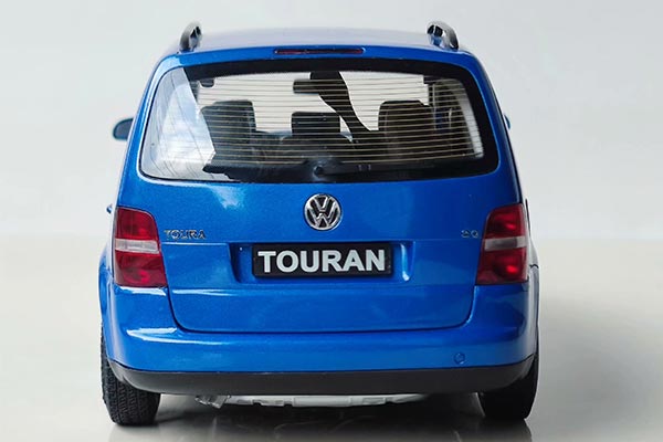 2004 Volkswagen Touran MPV Diecast Model 1:18 Scale [SD05H113]